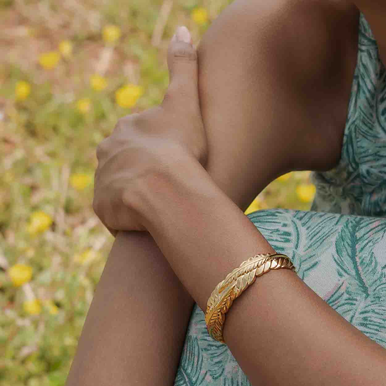 Alokki Boho Dream Narrow Feather Cuff